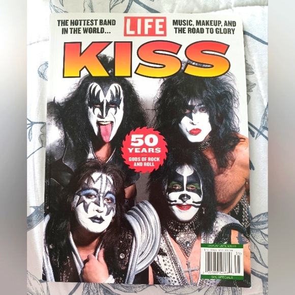 life magazine | Other | Brand New Life Magazine Kiss Edition 223 50 ...